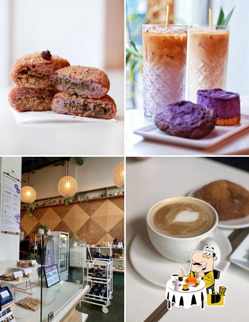 Hood Famous Cafe + Bar in Seattle - Restaurant menu and reviews