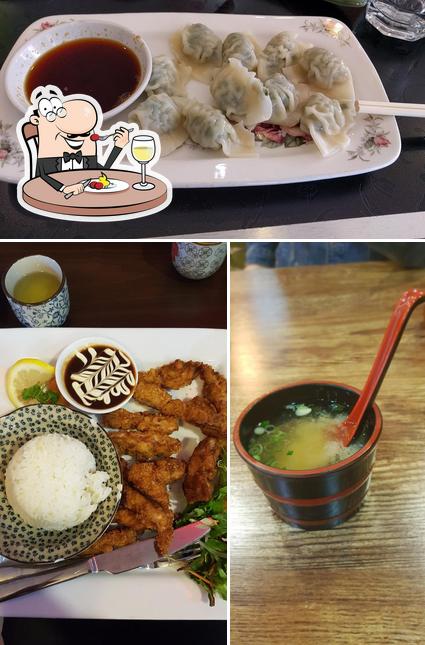 Moon Sushi Wollongong, Wollongong - Restaurant menu, prices and reviews