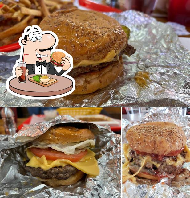 Z Burger & Maman Joon Kabob, Olney - Restaurant menu, prices and reviews