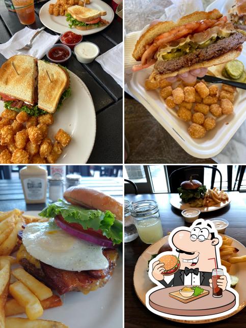 Top 5 restaurants with fried burgers in Tillamook, november 2025 ...