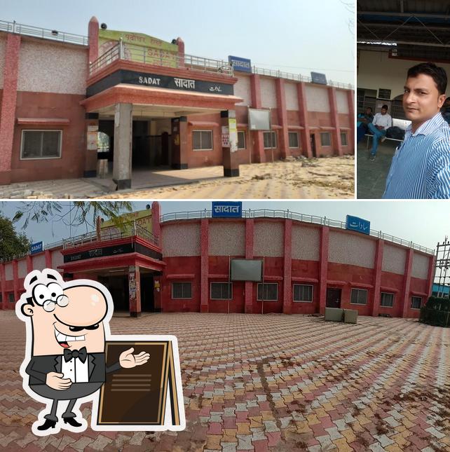 Railway Station Sadat Ghazipur, India - Restaurant reviews