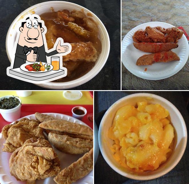 Indi's Chicken, 2978 E 10th St in Jeffersonville - Restaurant reviews