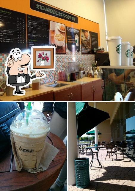 Starbucks, Zapopan, Salon de Congresos