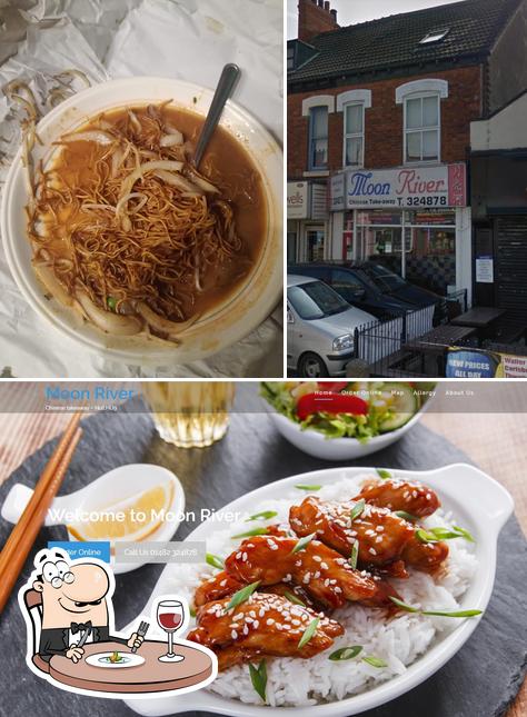 Moon River, 330 Holderness Rd in Hull - Restaurant menu and reviews
