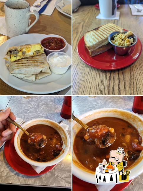 Midtown Bakery & Cafe in Negaunee - Restaurant menu and reviews