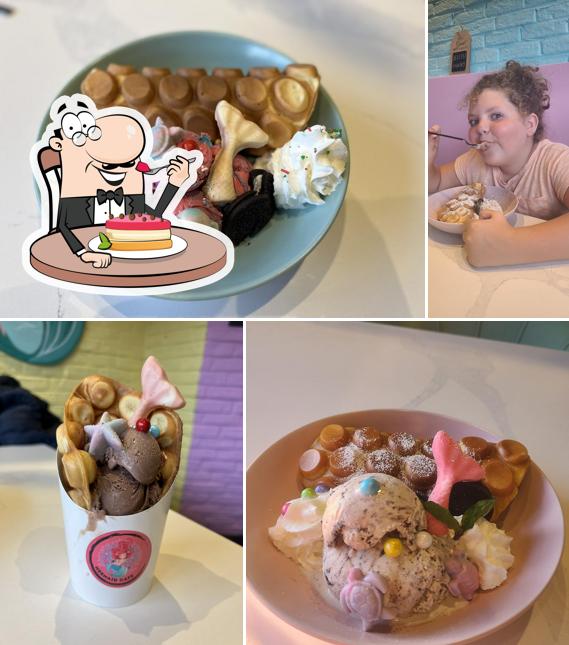 Mermaid Cafe, 2655 Yonge St 2nd Floor in Toronto - Restaurant reviews