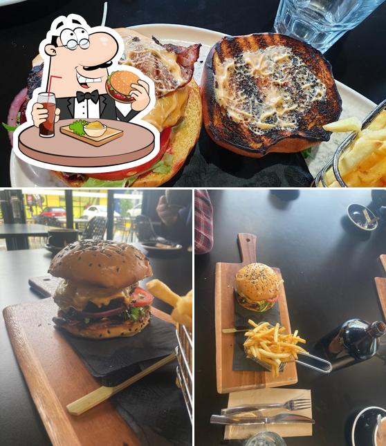 Reni's Bar & Grill Minchinbury, Mount Druitt - Restaurant menu, prices ...