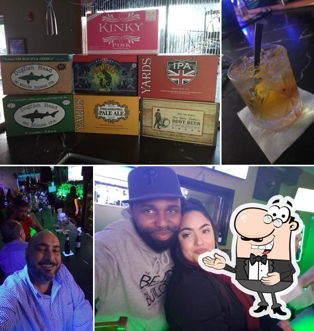 Sidekicks Sports Bar, Philadelphia - Restaurant menu, prices and reviews