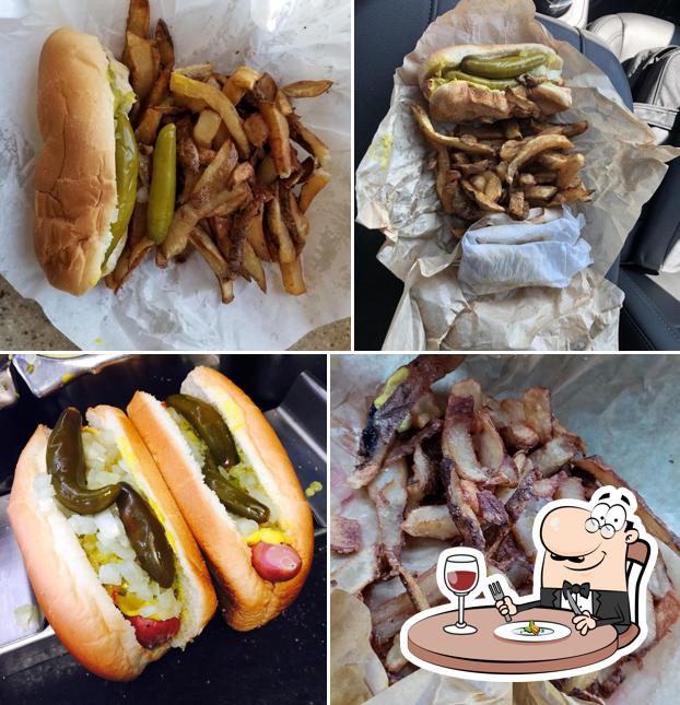 Jimmy's Red Hots, 4000 W Grand Ave in Chicago - Restaurant menu and reviews