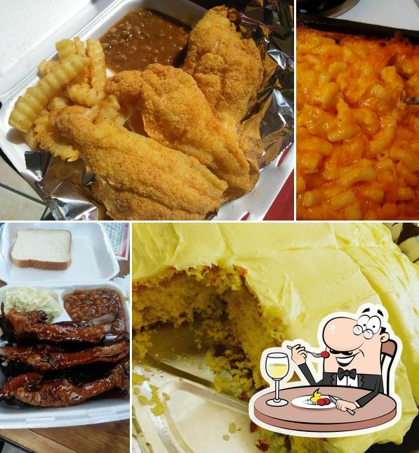 Magnolia BBQ & Fish Food Truck in Forest Park - Restaurant menu and reviews
