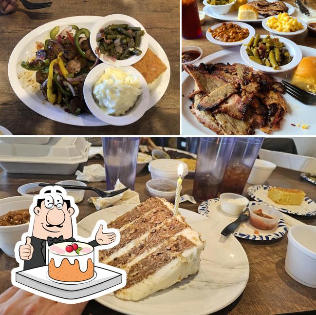 Bonfire Old Fashioned BBQ, State College - Restaurant menu, prices and ...