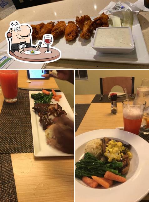 Peyton's Place, Sunrise - Restaurant menu, prices and reviews