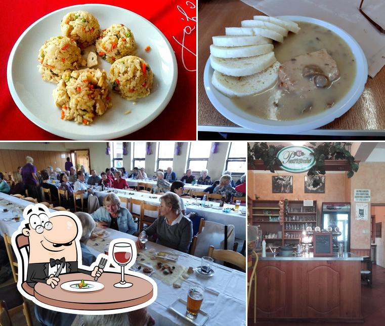 Delicious food delivery in Straky