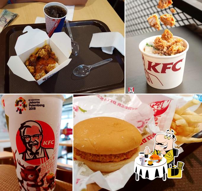 KFC restaurant, Batam, Terminal Ferry International Batam Centre Point ...