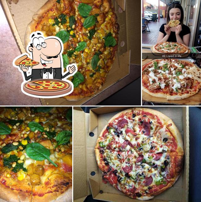 Red Rocket Wood Fired Pizza Pasta in Blackburn South - Restaurant menu ...