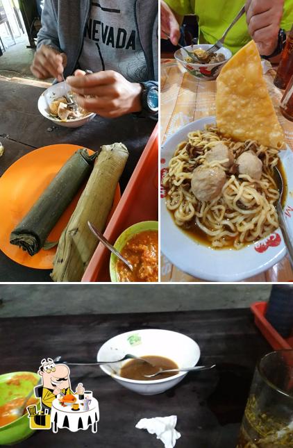 Restaurante Bakso Pangsit Wardoyo, Balikpapan - Opiniones del restaurante
