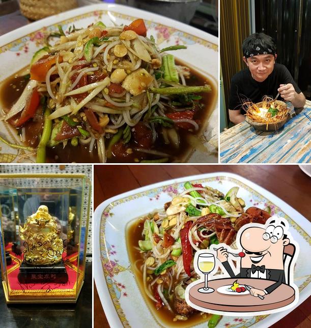 มาม่าหน้าหม้อ มมส restaurant, Kham Riang