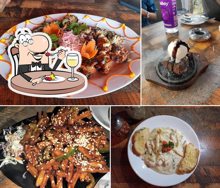 Talli Bar & Kitchen, Pune, HQ4W+5XH - Restaurant reviews