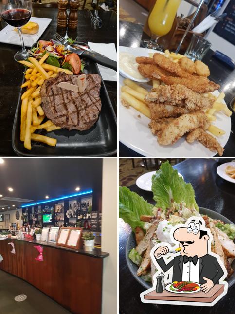 Kondari Hotel in Urangan - Restaurant menu and reviews