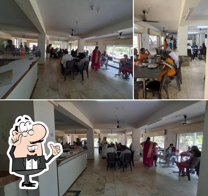 HOTEL GANGA VEG RESTAURANT AND CATERING SERVICES, Srisailam ...