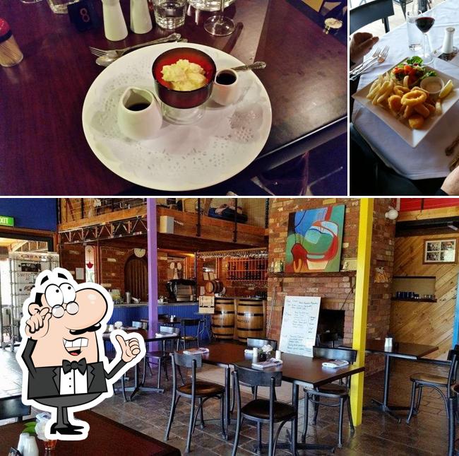 Rainbow Gallery & Cafe Bar, Moonambel - Restaurant menu, prices and reviews