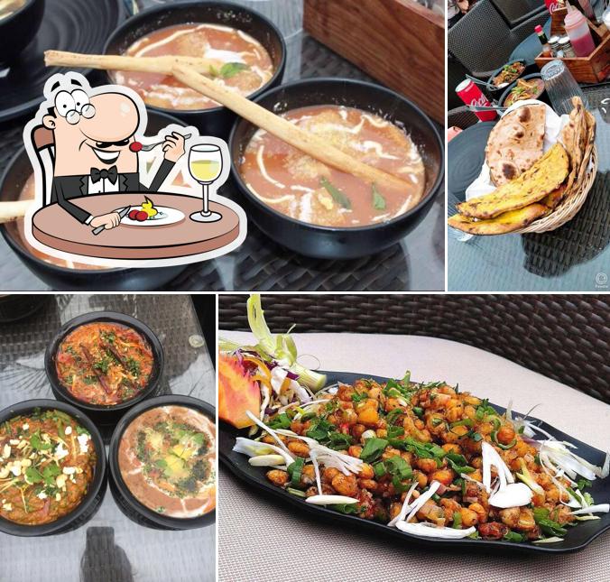 Fakira club - Best rooftop cafe in Agra / Best rooftop lounge in Agra ...