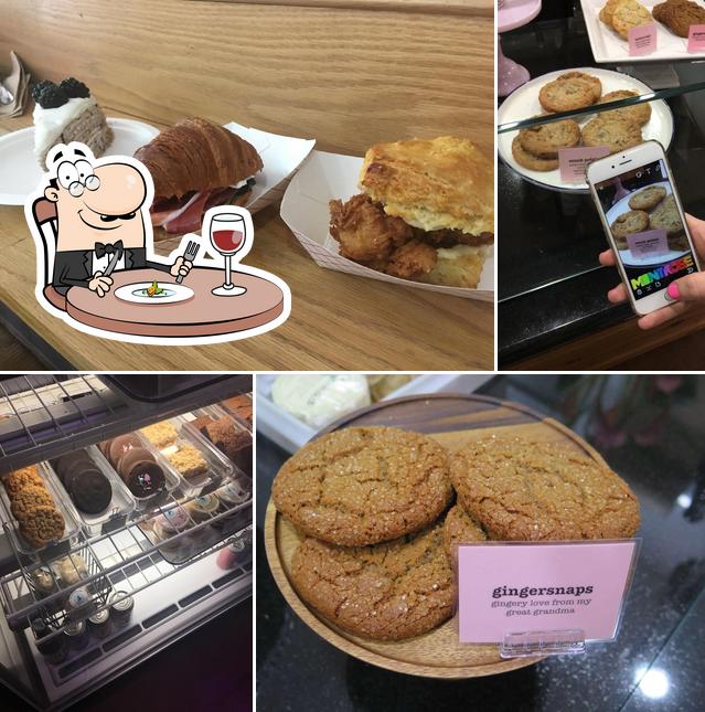 Fluff Bake Bar, 314 Gray St in Houston - Restaurant menu and reviews