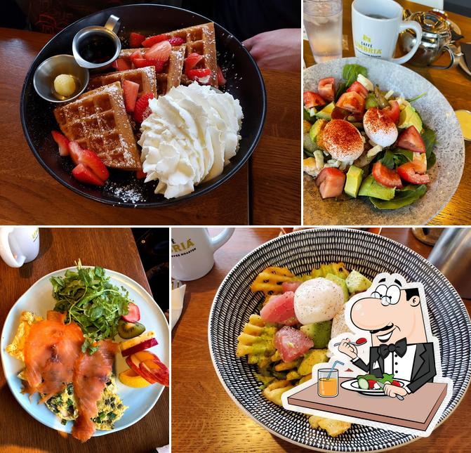 Top 10 restaurants for breakfast in Edmonton, october 2025 - Restaurant ...