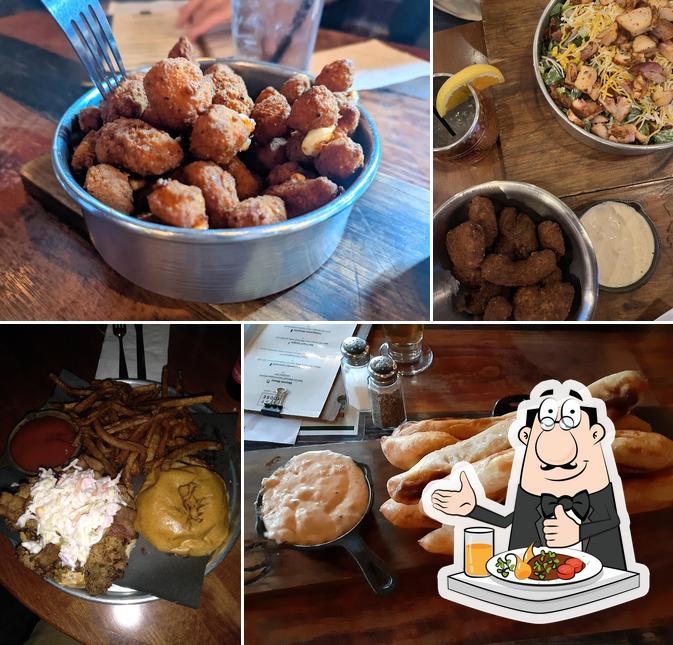 Top 5 restaurants with poutine in Albany, january 2026 - Restaurant Guru