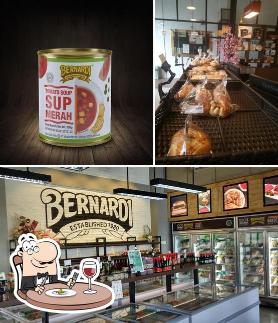 BERNARDI "the Factory Shop", Malang - Opiniones del restaurante