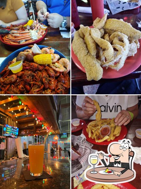 The Big E-Z Crawfish & Oyster Bar in Huntsville - Restaurant menu and ...