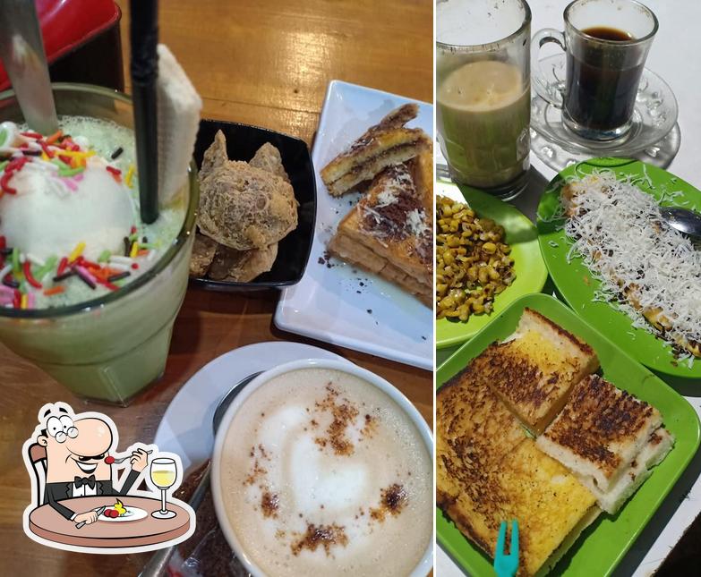 Angkringan Suhat cafe, Malang, Sukarno Hatta Indah I-II - Restaurant ...