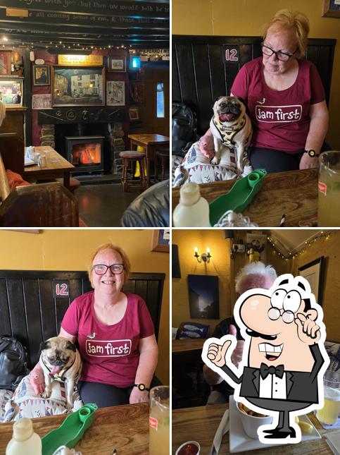 Blue Peter Inn, Polperro - Restaurant menu, prices and reviews