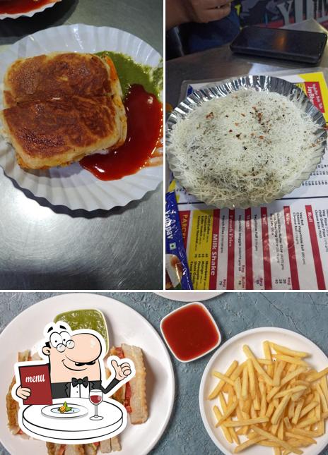 Jay Bhavani Vada Pav, Ahmedabad, 2HF5+XQQ - Restaurant menu and reviews