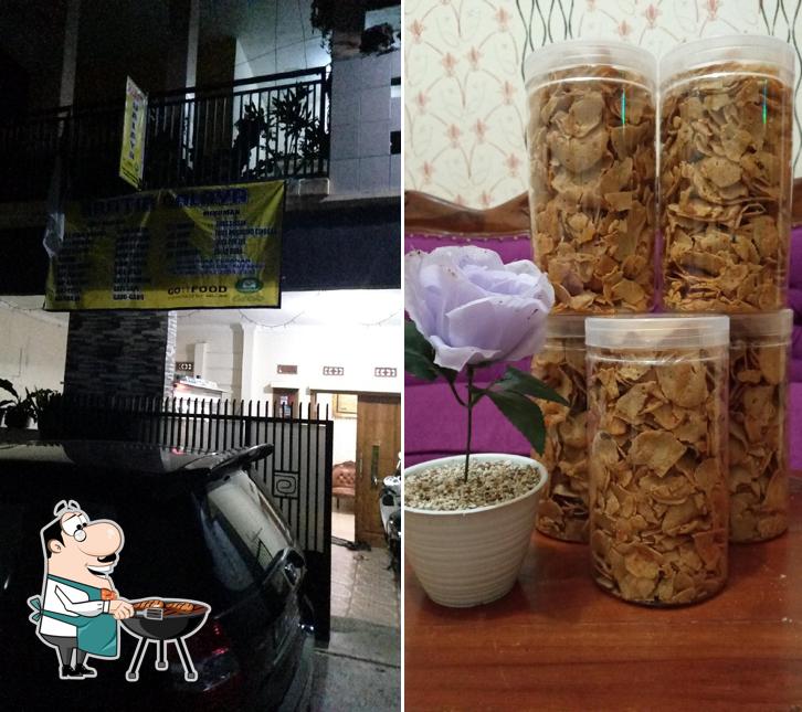 Kantin Galaya Komplek Manglayang Regency Blok H2 No.17 restaurant ...