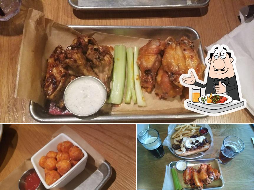 Creatwood Tavern & Rooftop, Smyrna - Restaurant menu, prices and reviews