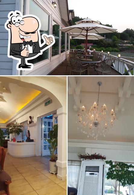 White Windmill restaurant, Sacheon-si - Restaurant reviews