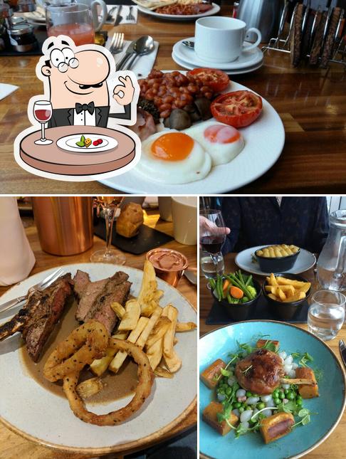 Menu of Quayside Bar & Grill, Dundee, 1 W Victoria Dock Rd - reviews ...