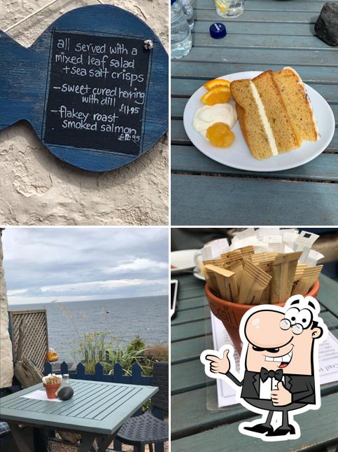 Crail Harbour Gallery & Tearoom in Crail - Restaurant menu and reviews