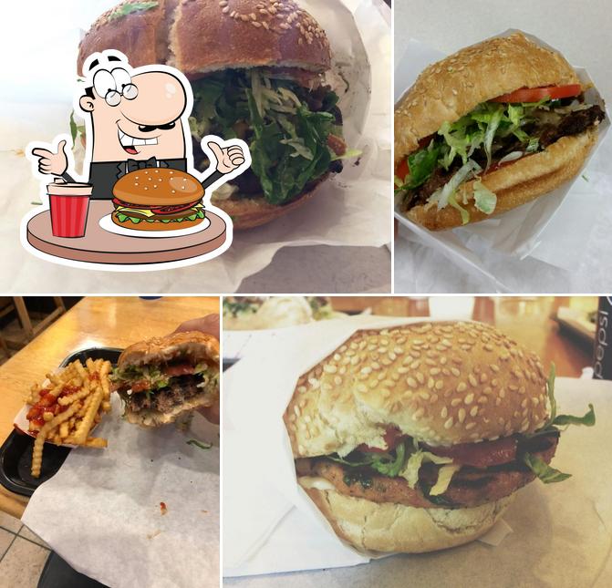 Bongo Burger, 2505 Dwight Way in Berkeley - Restaurant menu and reviews