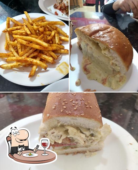 Pawan Burger cafe, Pune - Restaurant menu, prices and reviews