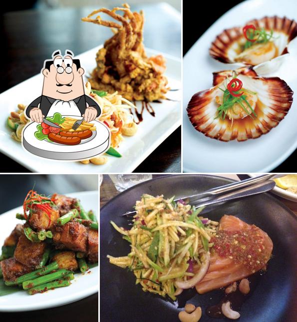 Top 4 restaurants with massaman curry in Miranda, september 2025 ...