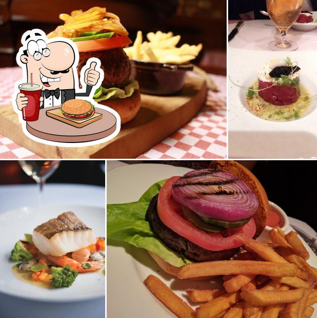 21 Club, 21 W 52nd St in West New York - Restaurant menu and reviews