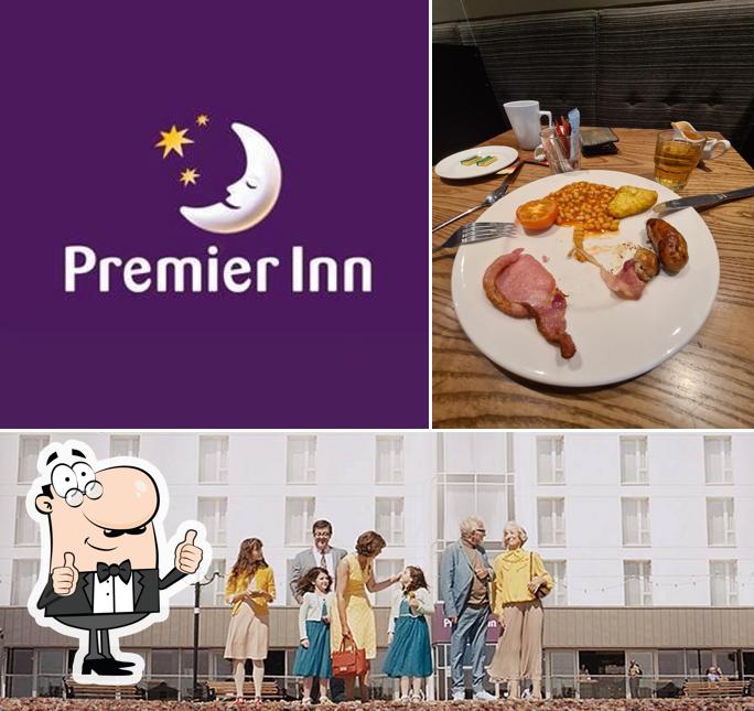 Premier Inn Lichfield City Centre hotel in Lichfield - Restaurant reviews