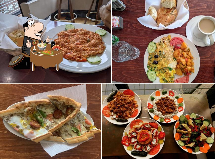 Turkish Lazuri Cafe, Boston - Carta del restaurante y opiniones
