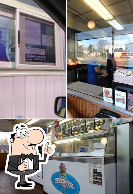 Chip's Hamburgers of Merrill in Merrill - Restaurant menu and reviews