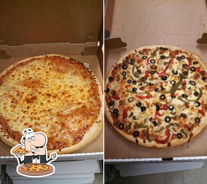 Carson's Pizzeria & Bar in Adams Center - Restaurant menu and reviews