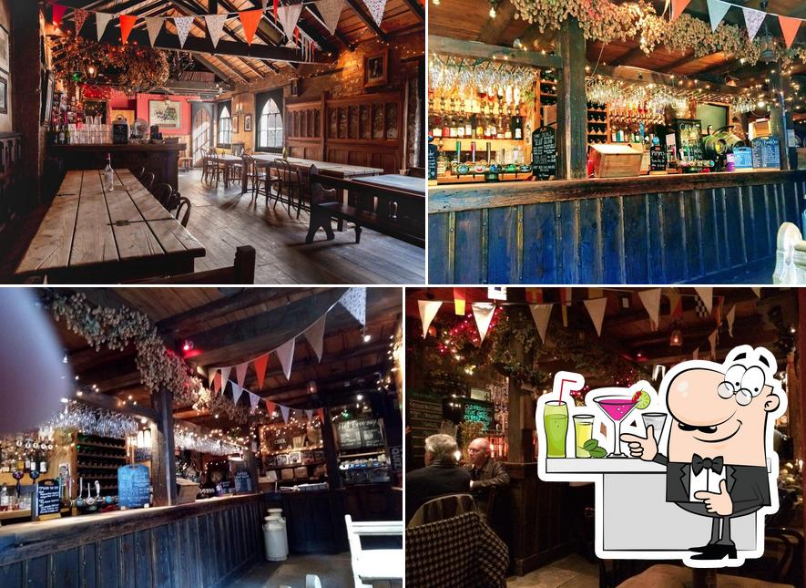 The Old Firehouse in Exeter - Restaurant reviews