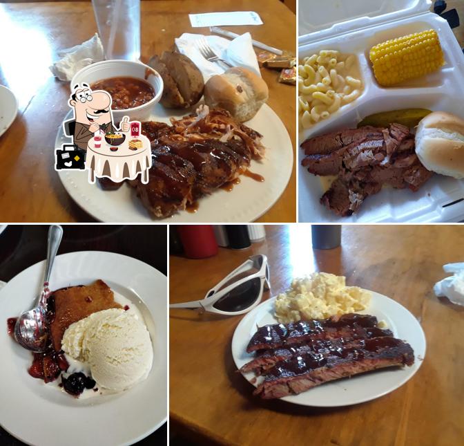 Holy Smokes BBQ, 400 AR-201 in Mountain Home - Restaurant menu and reviews