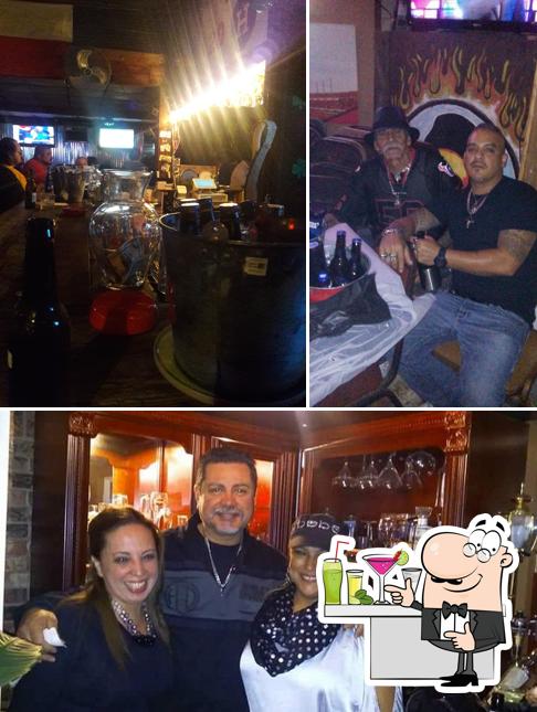 The Side Track Bar, South Houston - Restaurant menu, prices and reviews